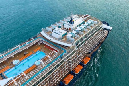 For 25 years, this millionaire has lived nonstop aboard cruise ships ...